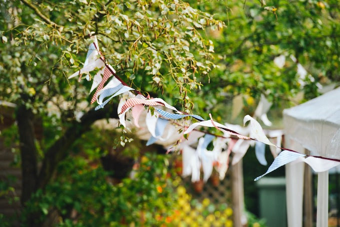 Using Garden Flags for Your Next Big Event | BestFlag